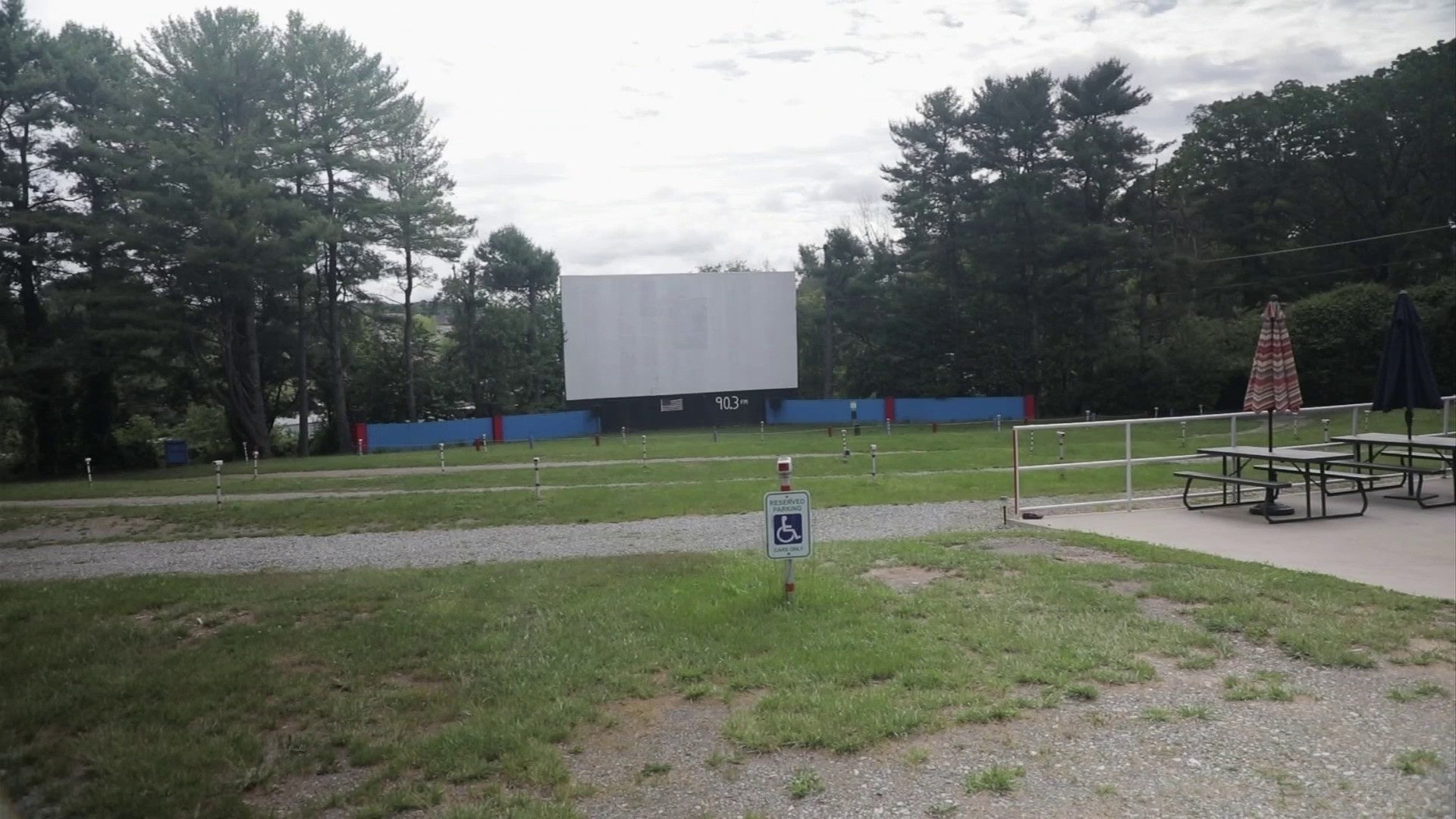 Starlite Drive-In Theater reopens